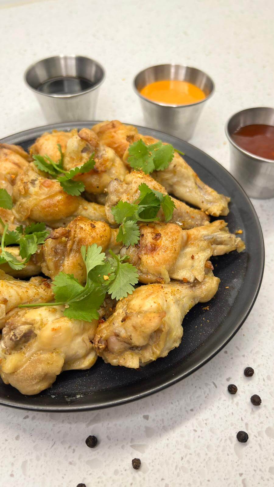 Kippenvleugels gemarineerd in kokosmelk en limoen - Kiprecepten